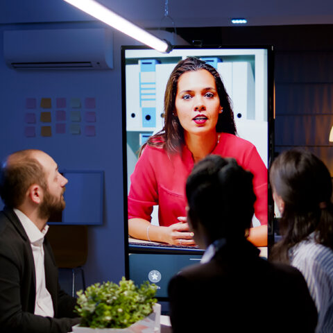 Lifesize Meeting Room Solutions | Enghouse Video